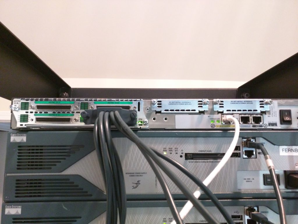 Terminal Server Using Cisco NM-32a / NM-16a with 2600 Series Router ...